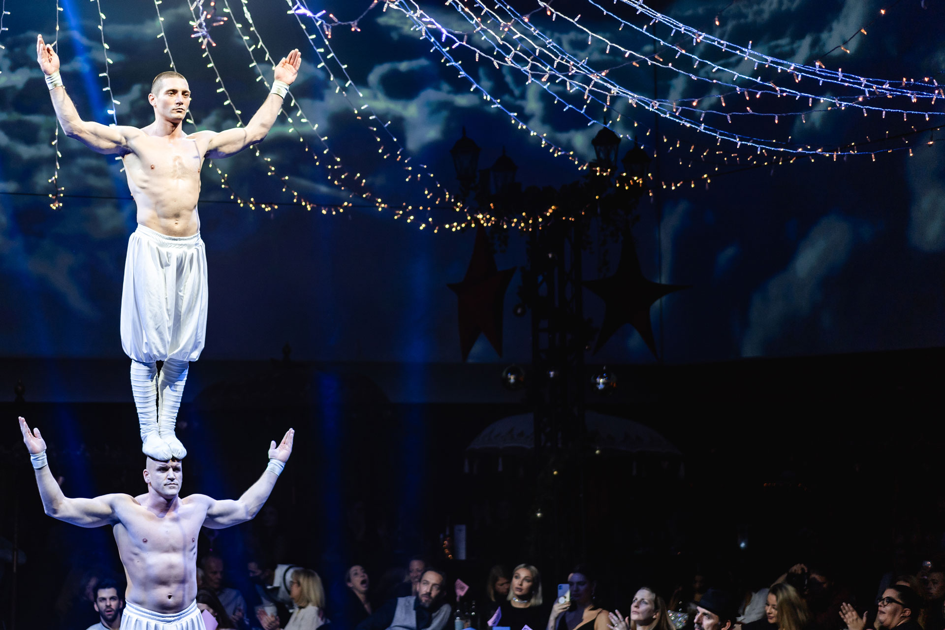 Pink Rabbit Dinner Show – Restaurant Bar Club Zurich – Die einzigartige ...